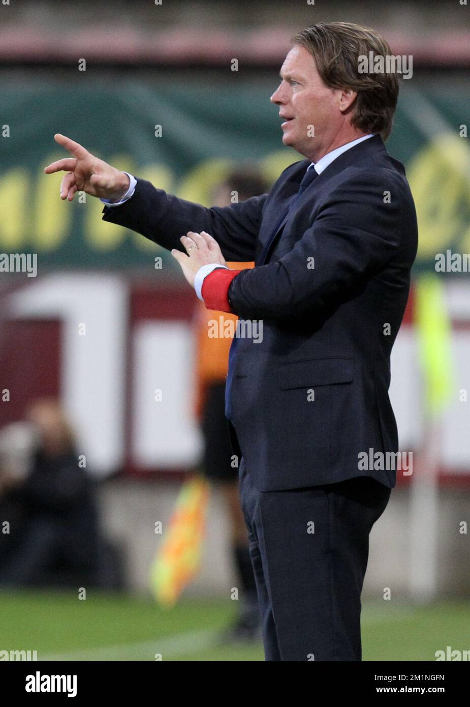 20120923 - CHARLEROI, BELGIUM: Genk's head coach Mario Been gestures ...