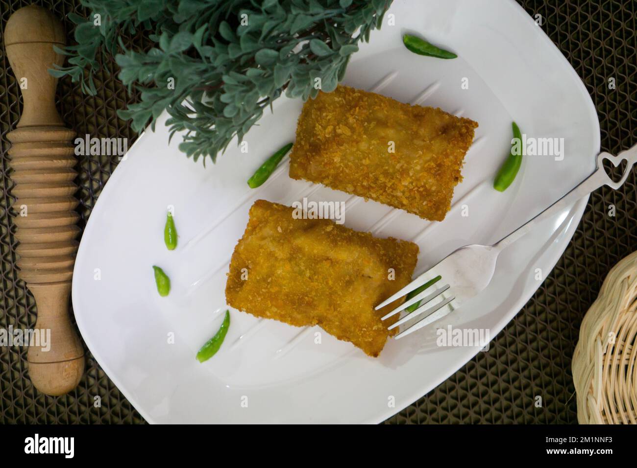 Indonesian rissoles hi-res stock photography and images - Alamy
