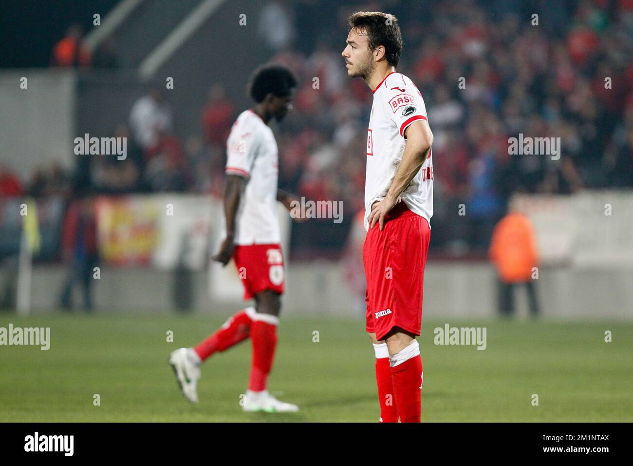 20121021 - MONS, BELGIUM: Standard's Yohan Tavares looks dejected after ...