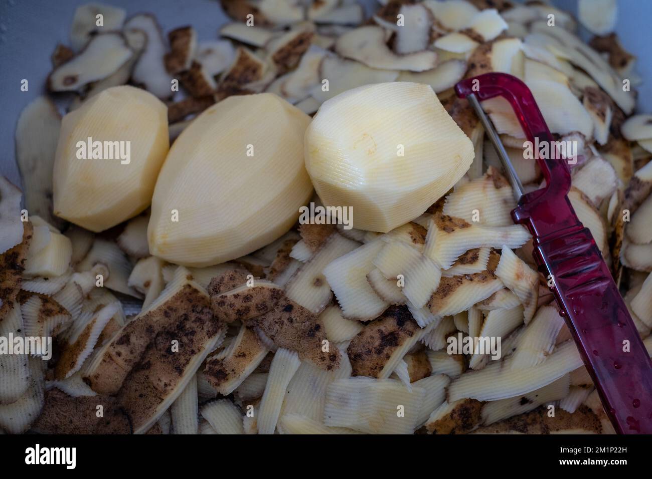 Leftover kitchen waste from hi-res stock photography and images - Alamy