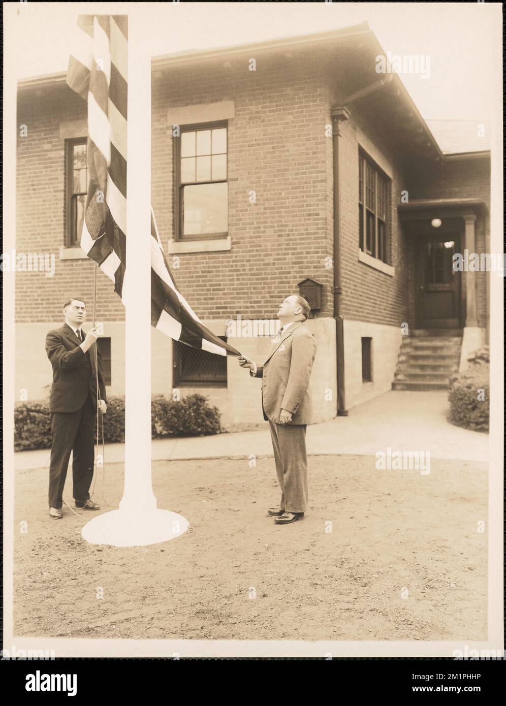 Barn captain Harry D. E. Bell. Station master Thomas F. Spelman ...