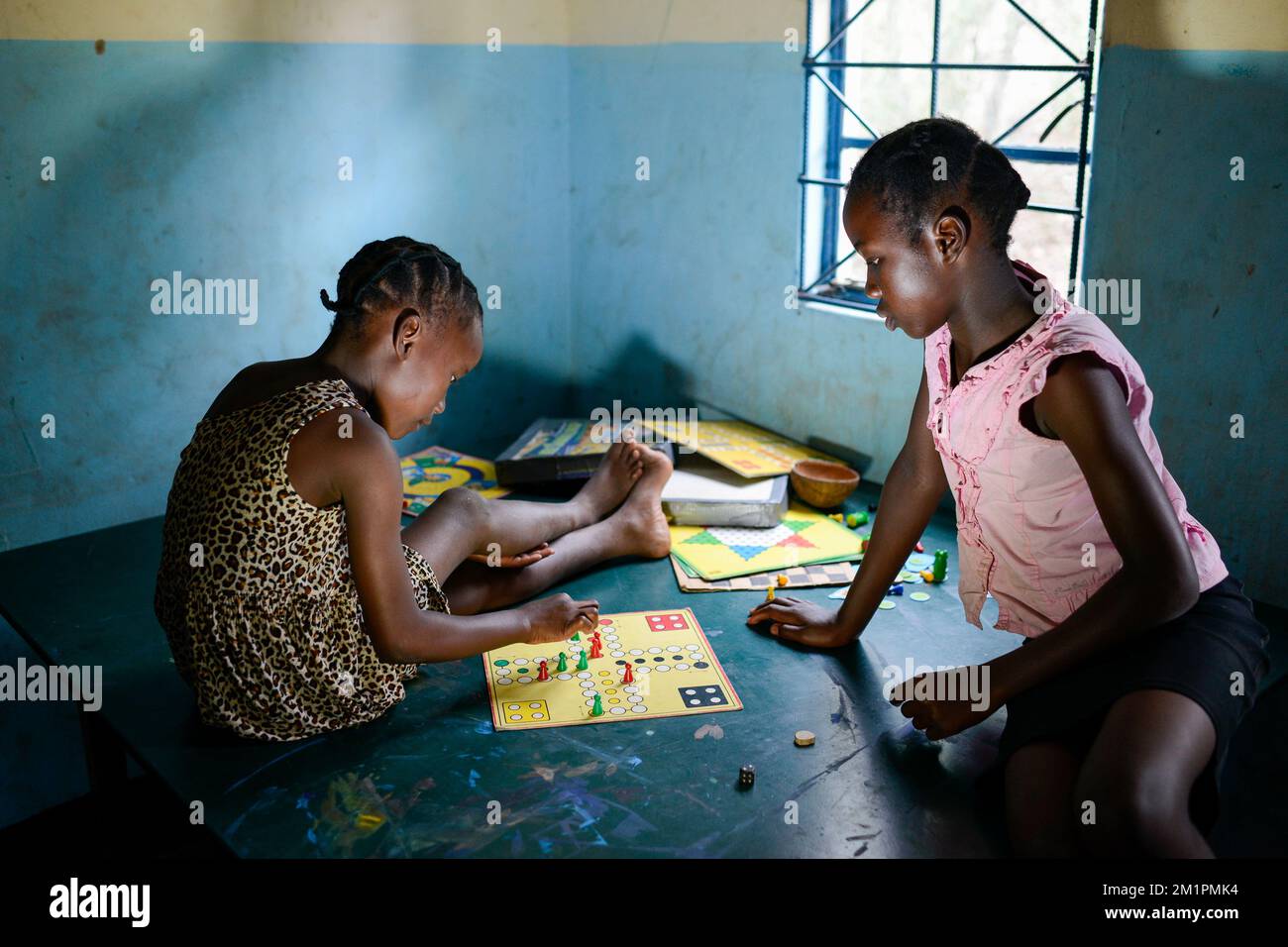 ZAMBIA, Sinazongwe, village youth center, Tonga tribe children play ...
