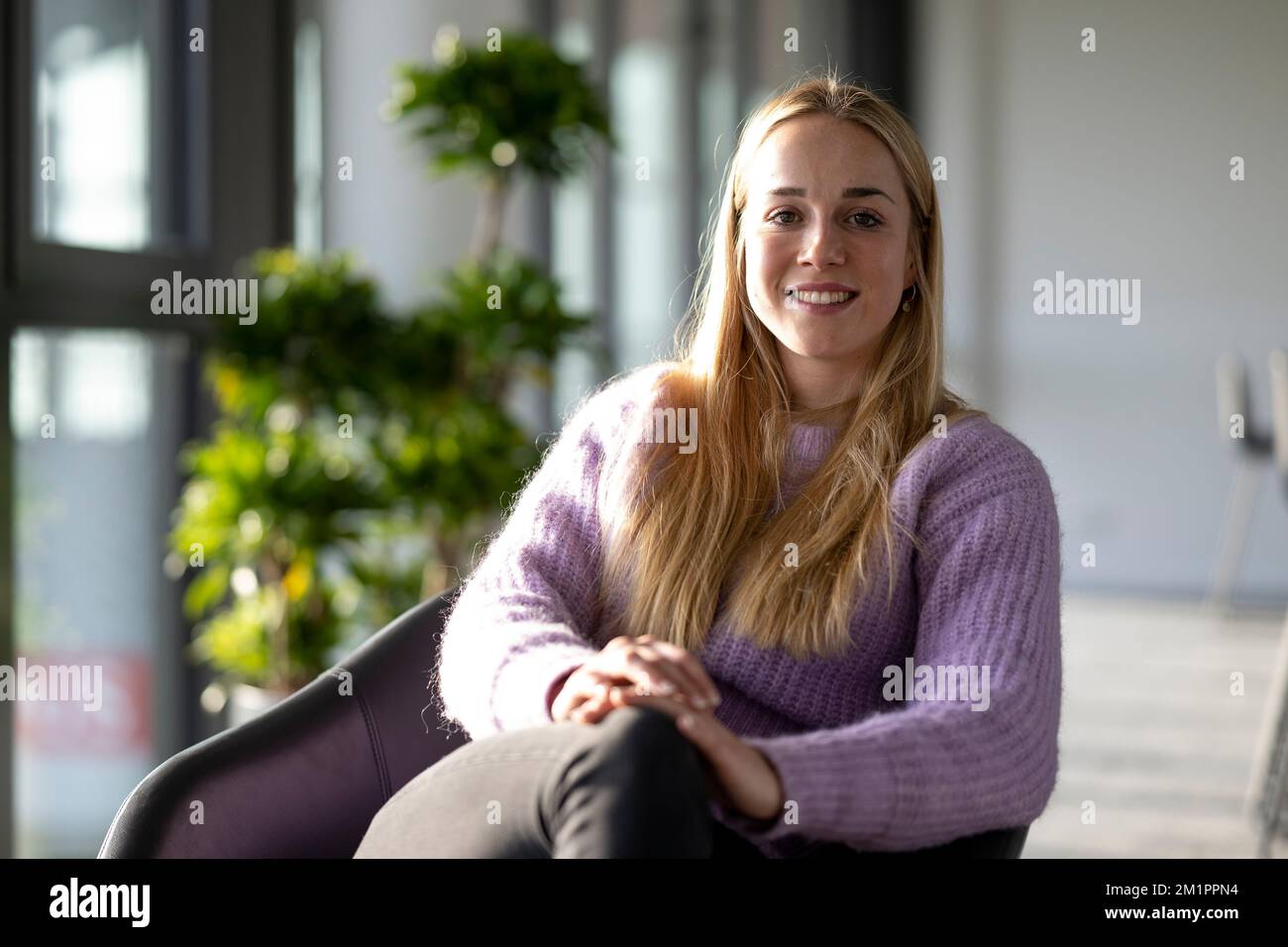 Munich, Germany. 13th Dec, 2022. National soccer player Giulia Gwinn ...