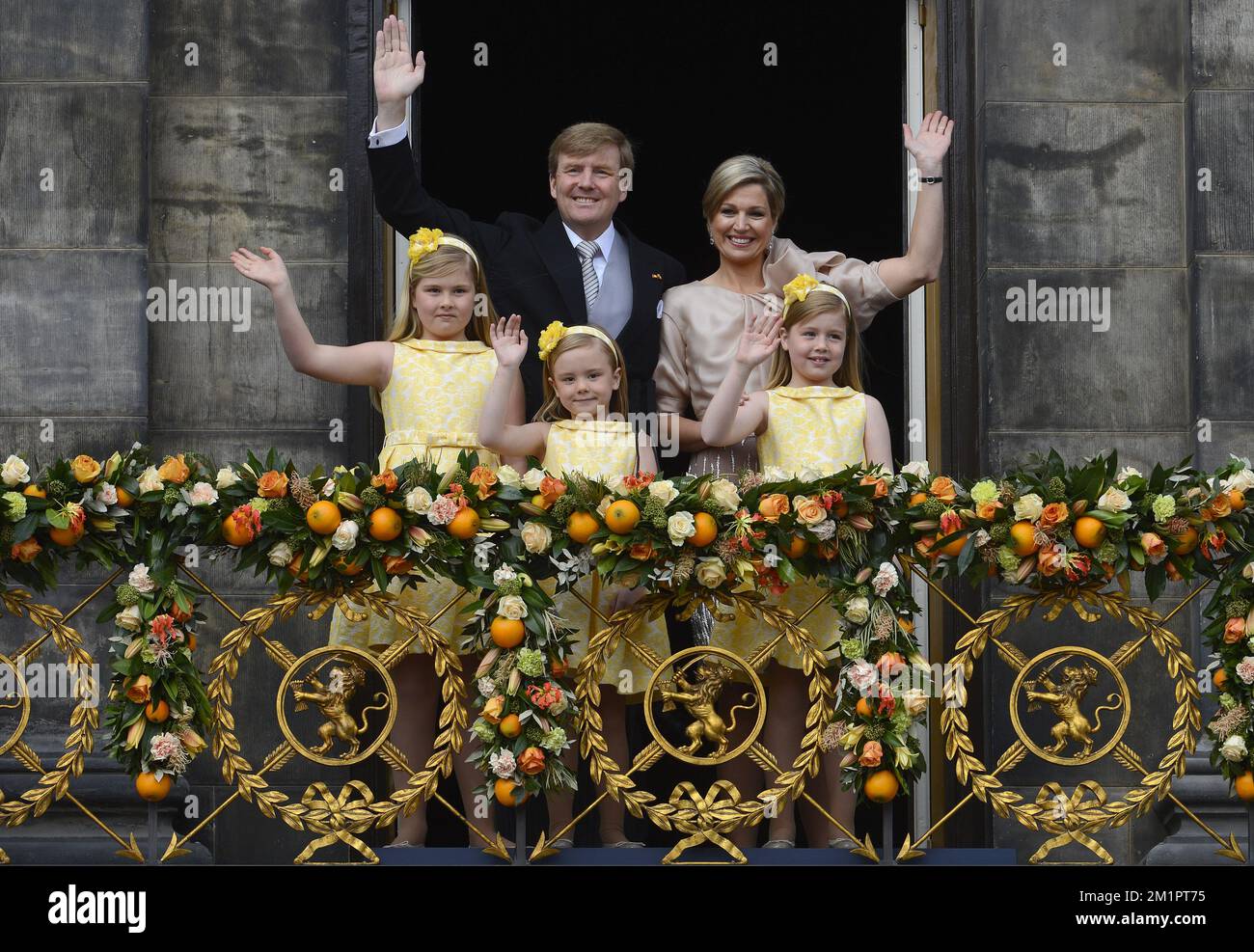 Crown Princess Catharina-Amalia of the Netherlands, King Willem ...