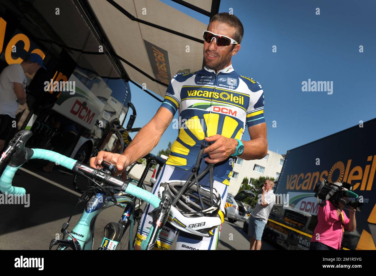 Spanish Juan Antonio Flecha of team Vacansoleil-DCM pictured before a ...