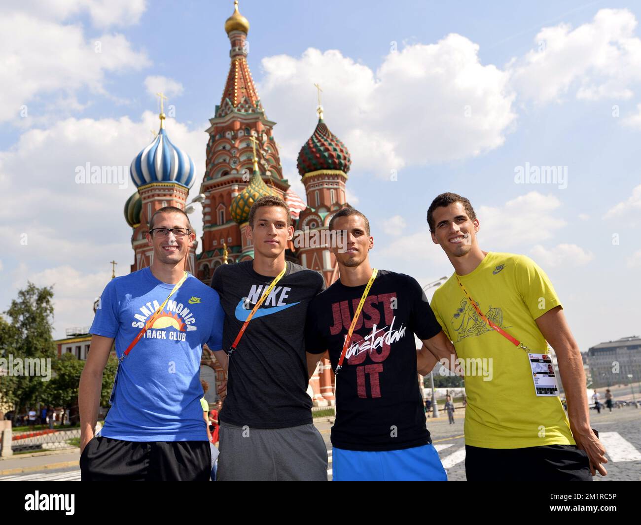 Rode plein hi-res stock photography and images - Alamy