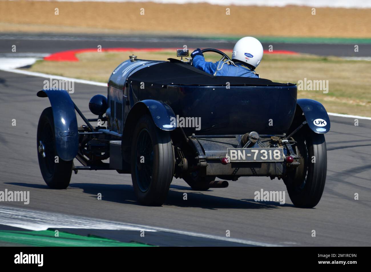Jock MacKinnon, Bentley Tourer, MRL Pre-War Sports Cars ‘BRDC 500’, a ...