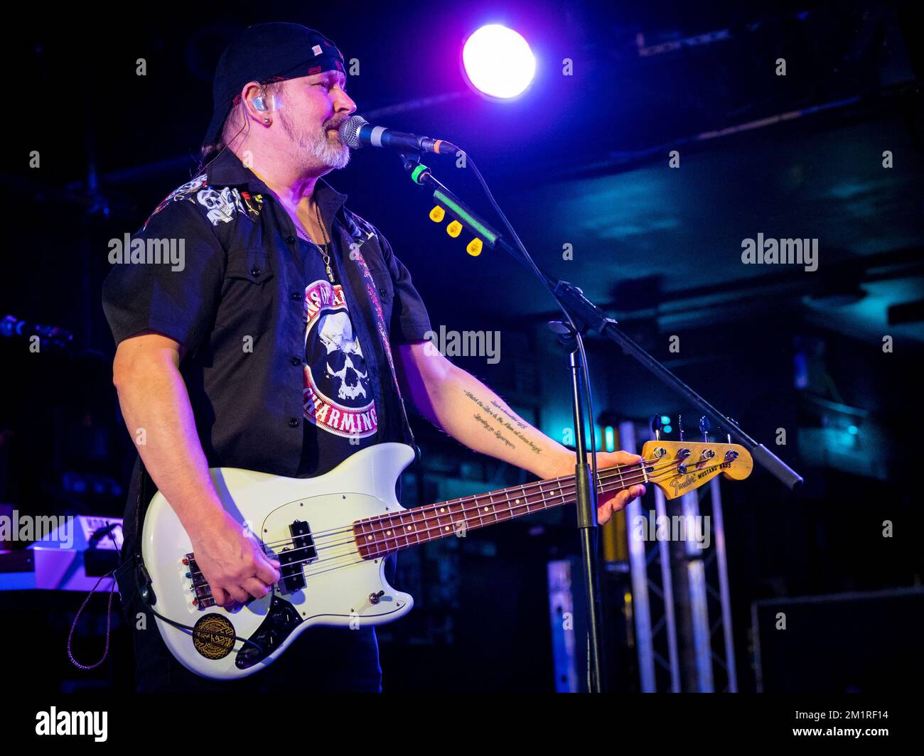 Lee Small on bass Stock Photo - Alamy