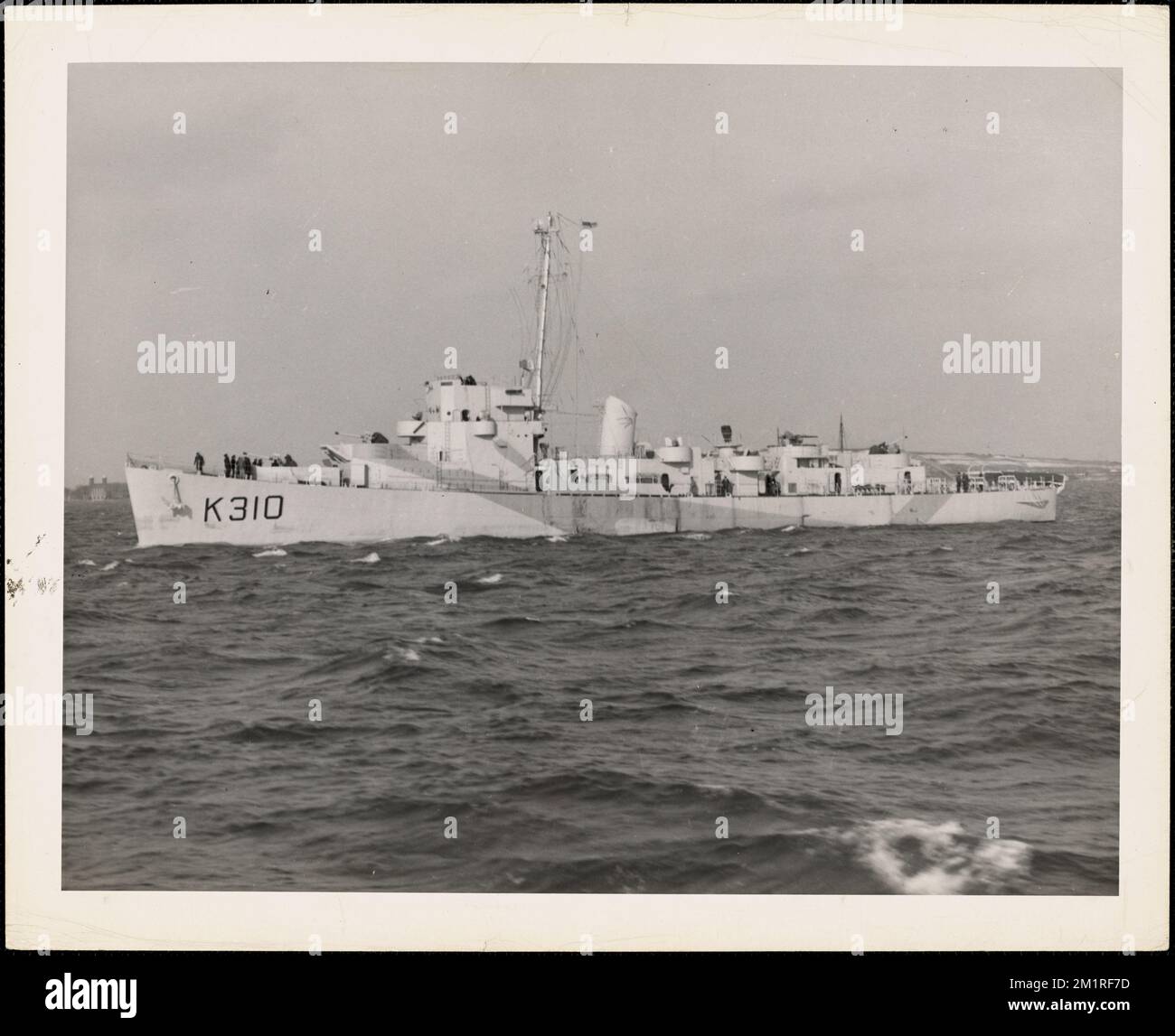 Warship specifications hi-res stock photography and images - Alamy