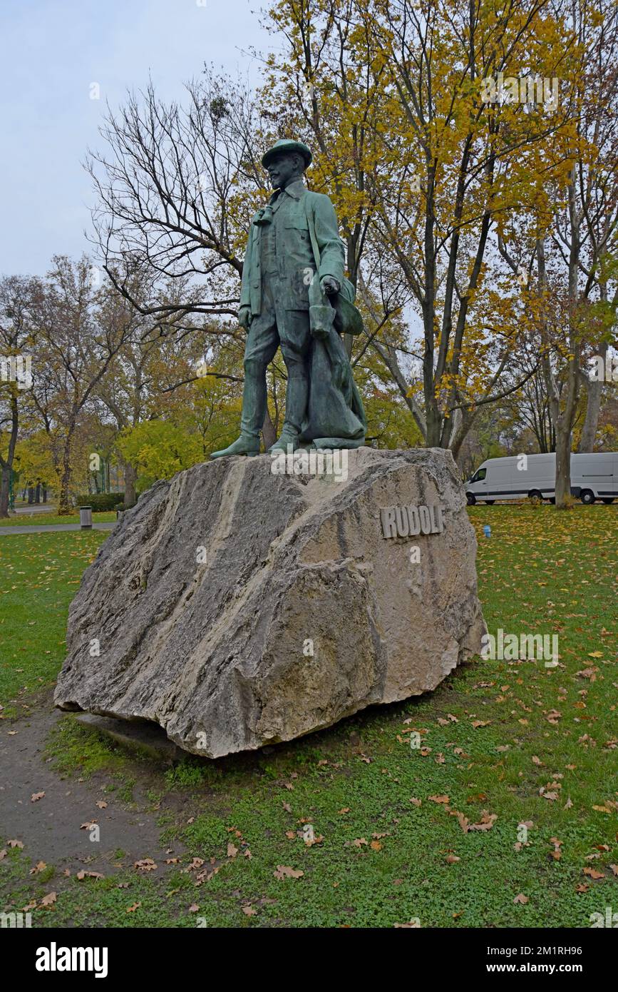 Statue of Crown prince Rudolf of Austria in Budapest, Hungary Stock ...