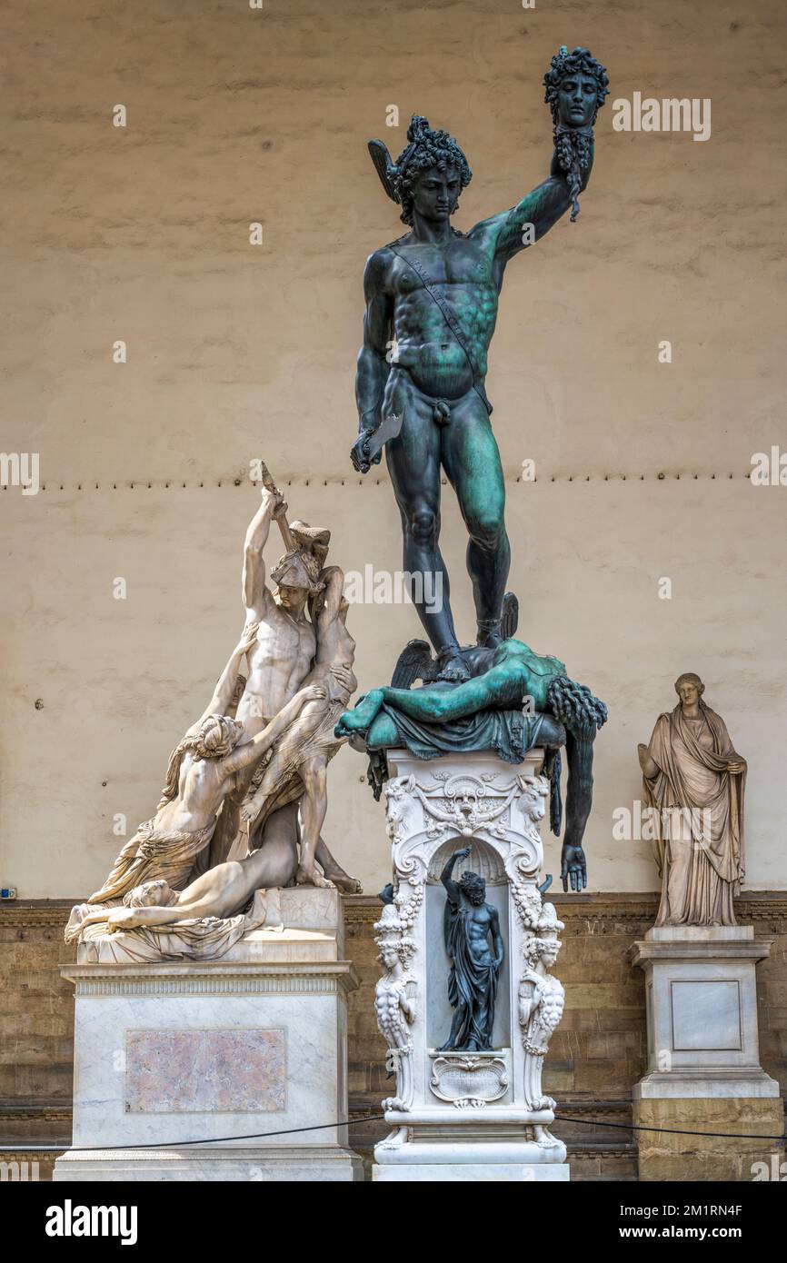 Bronze sculpture of Perseus with the head of Medusa by Benvenuto ...