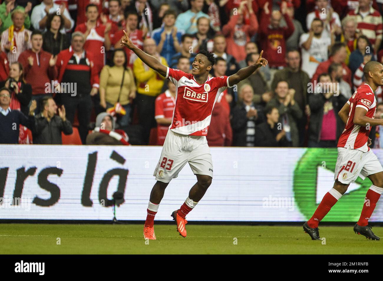 Standard's Michy Batshuayi celebrates after scoring during the Jupiler ...