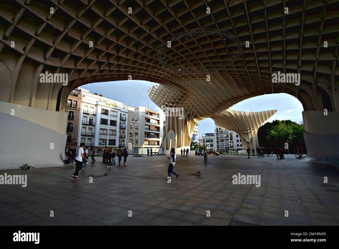 View of the Metropol Parasol in Sevilla Stock Photo - Alamy