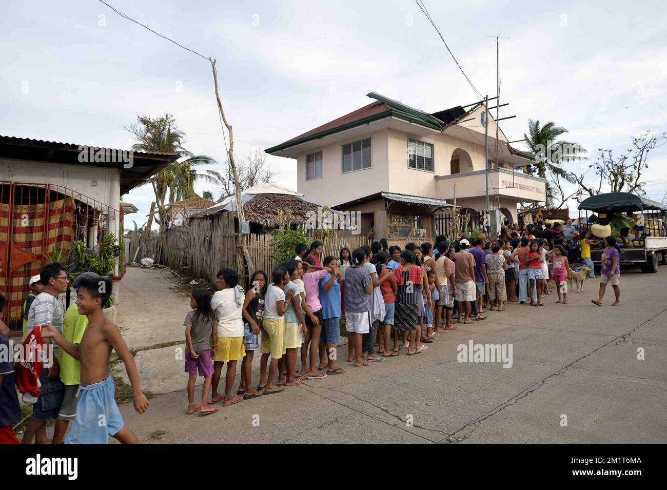 20131113 - TEBU ISLAND, PHILIPPINES: Illustration shows food ...