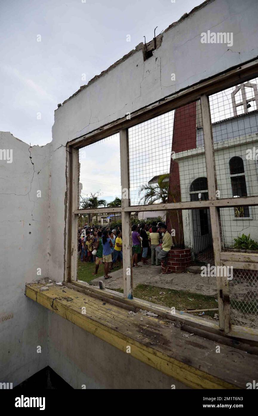20131113 - TEBU ISLAND, PHILIPPINES: Illustration shows food ...