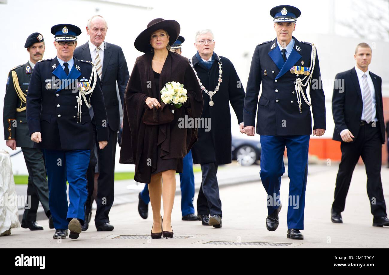 BADHOEVEDORP- NETHERLANDS 26-11-2013 Queen maxima opens the Queen ...