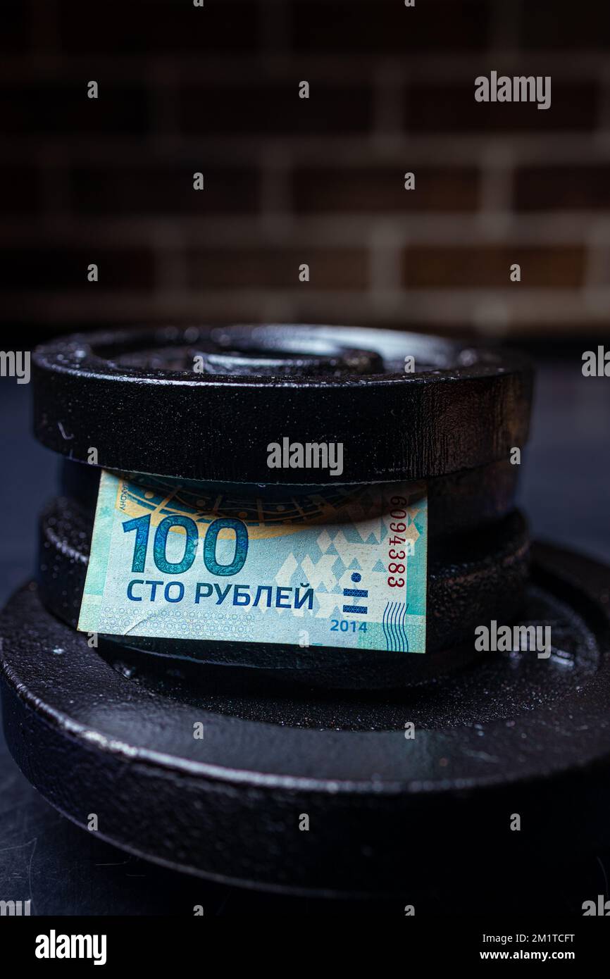 100 rubles hi-res stock photography and images - Alamy