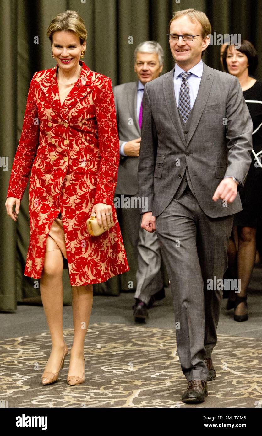 20131206 - HONG KONG, CHINA: Queen Mathilde of Belgium walks besides ...