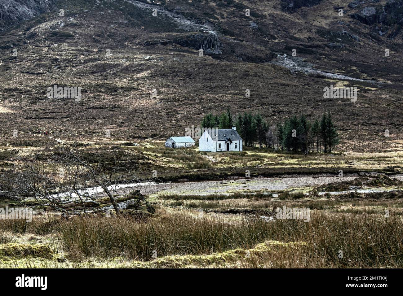A small, white bothy cottage in Glencoe in the Western Highlands Stock ...