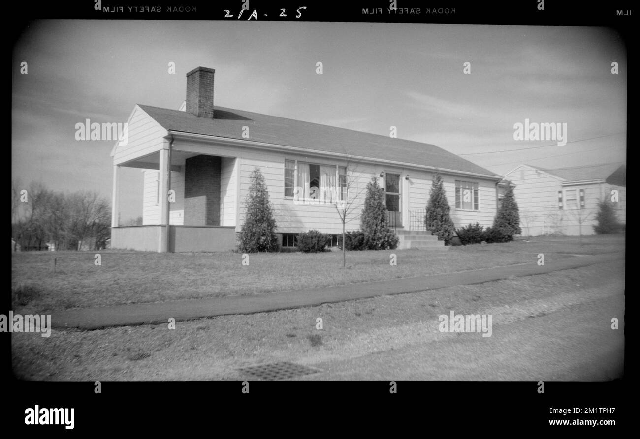 Bess Road #25 , Houses. Needham Building Collection Stock Photo - Alamy