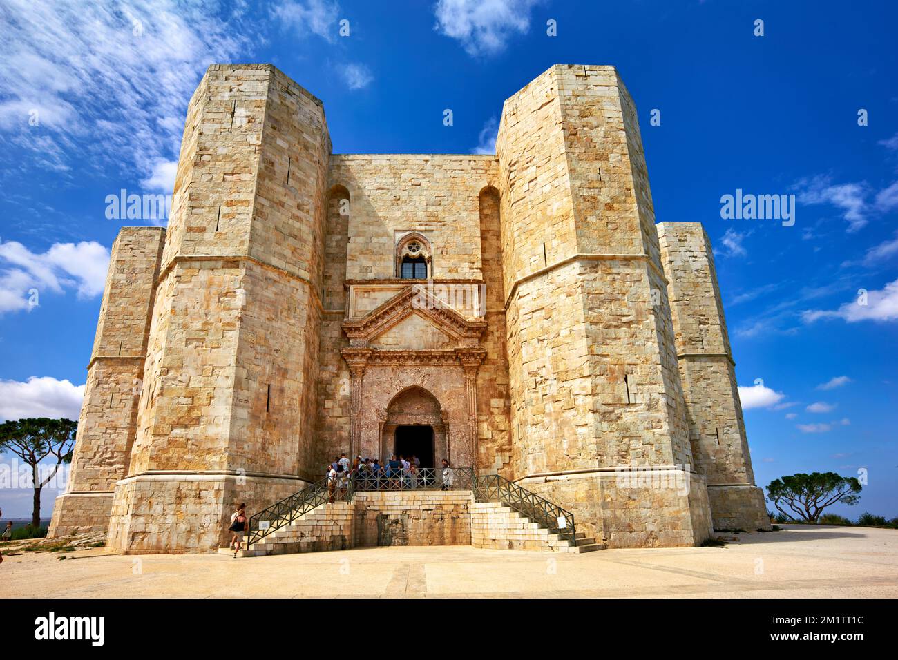 Apulia Puglia Italy. Castel del Monte Stock Photo - Alamy