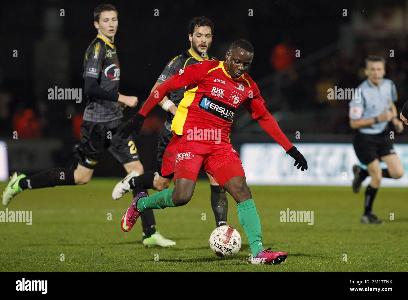 20140205 - OOSTENDE, BELGIUM: Oostende's Nyasha Mushekwi in action ...