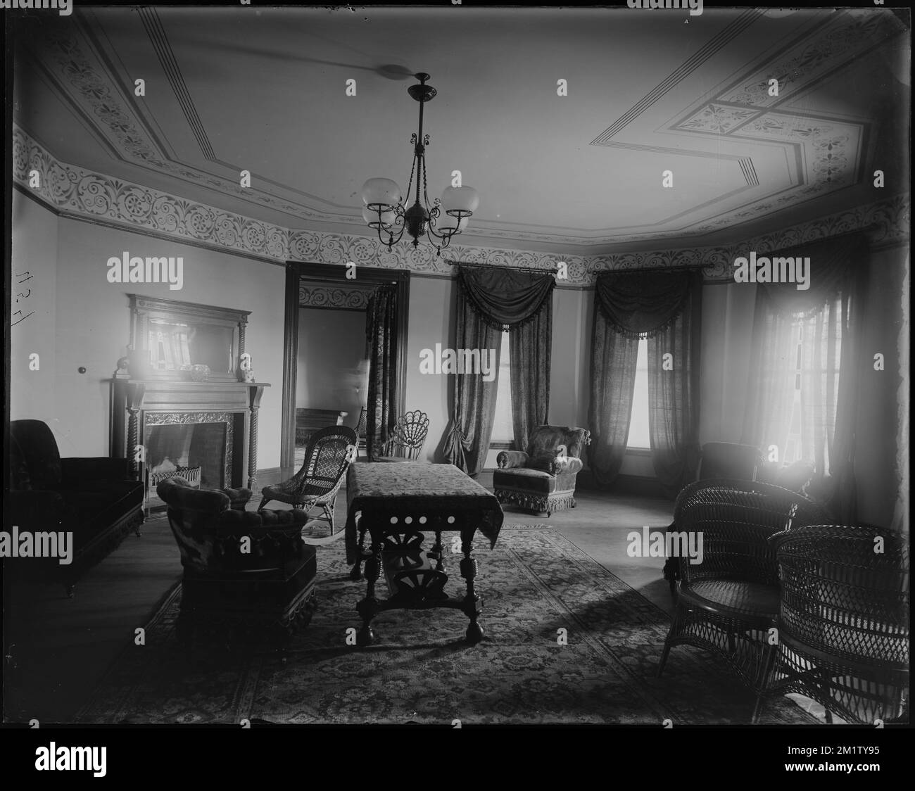 Beverly, Lothrop Street, parlor, Queen hotel , Hotels, Parlors. Frank ...