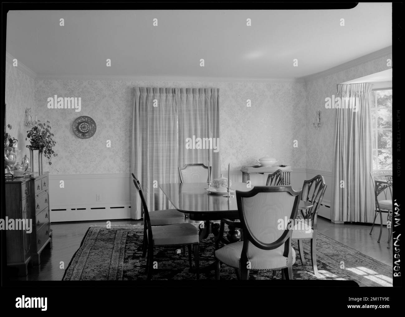 Beverly, Glovsky House, interior , Architectural elements, Dining rooms ...