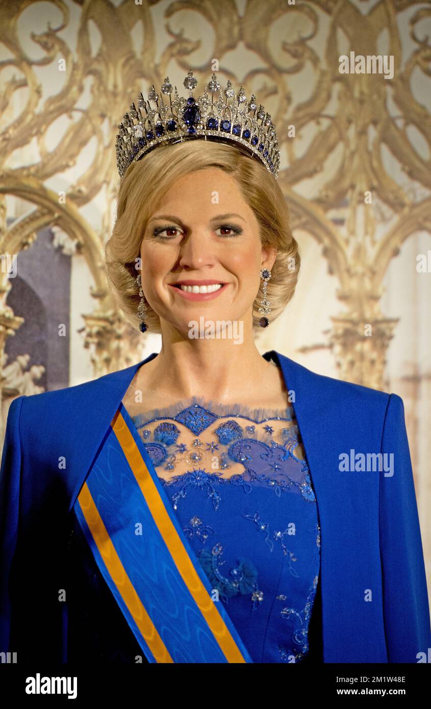 King Willem-Alexander and Queen Maxima of the Netherlands get their wax ...