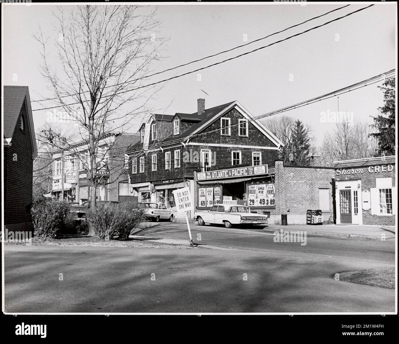 Billings Street - Sharon, MA , Historic buildings. Sharon Public ...