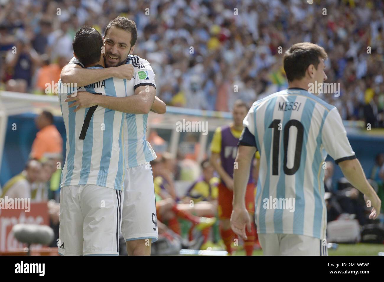 Garrincha celebrate hi-res stock photography and images - Alamy