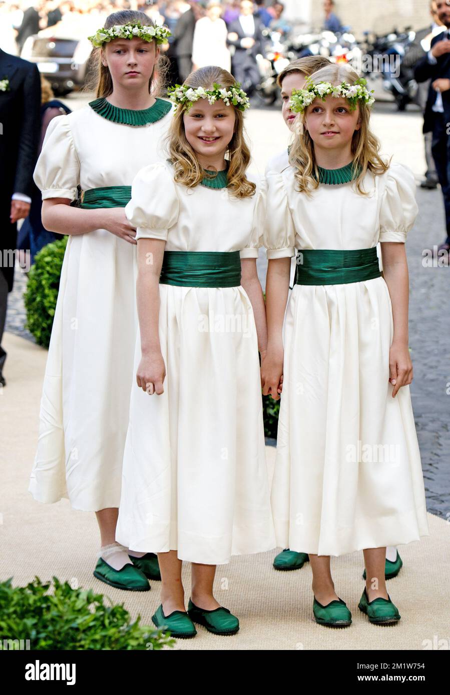 Prinses Elisabeth and princess Louise Wedding Royal marriage of Belgium ...