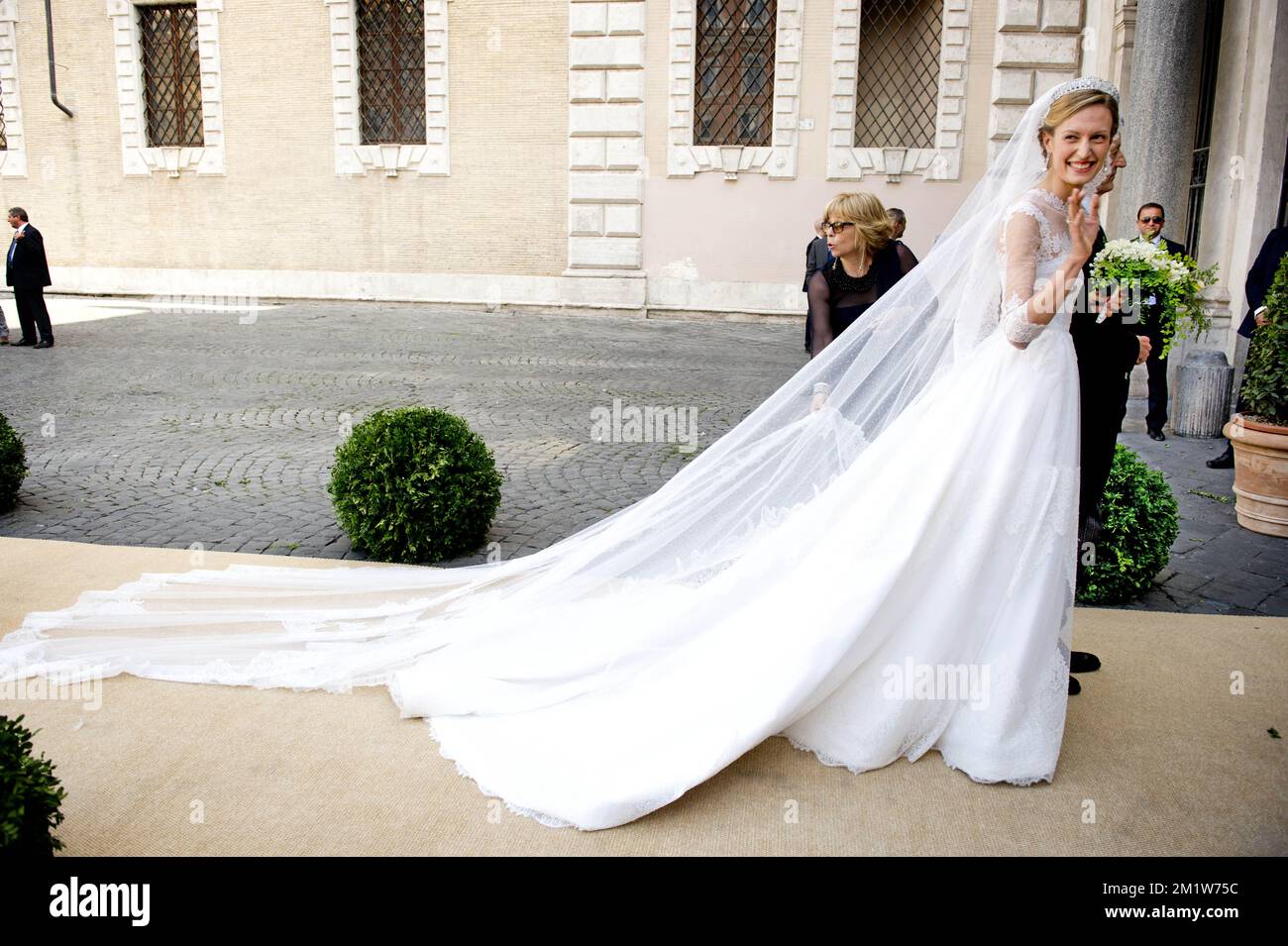 Wedding Royal marriage of Belgium Prince Amedeo and Lili (Elisabetta ...