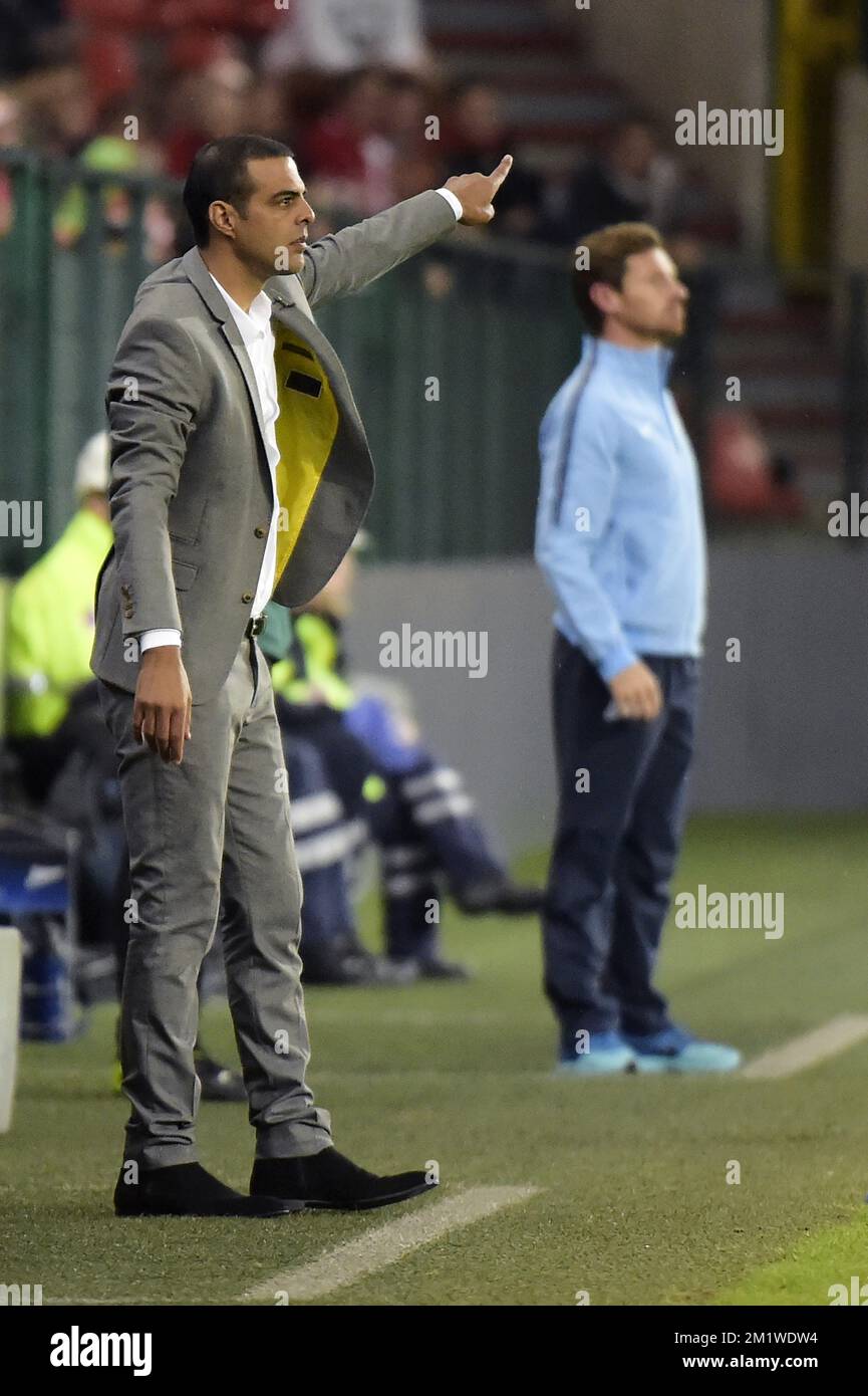 Standard's head coach Guy Luzon and Zenit's head coach Andre Villas ...