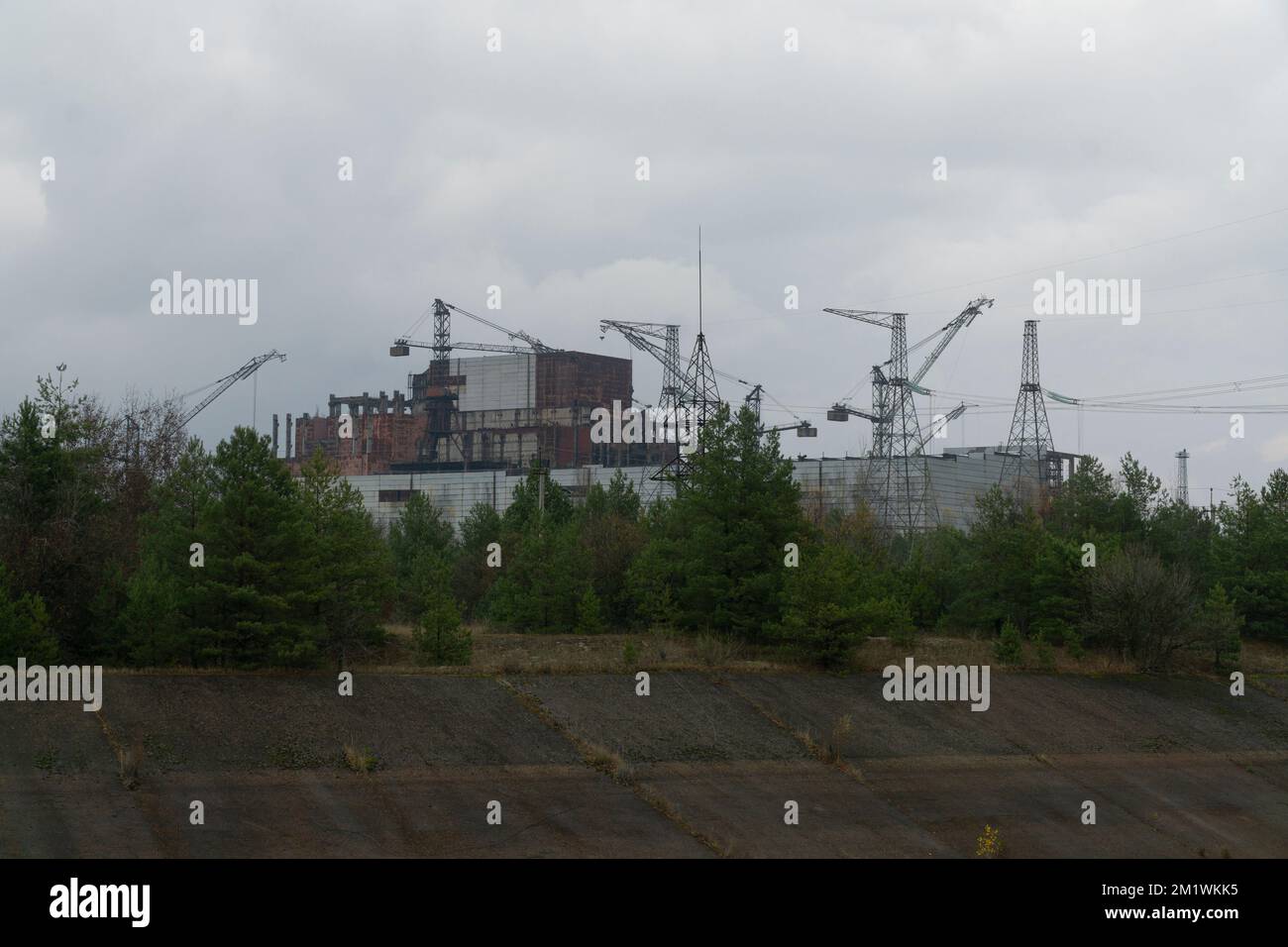 Chernobyl abandonated 5th and 6th reactor at chernobyl nuclear plant ...