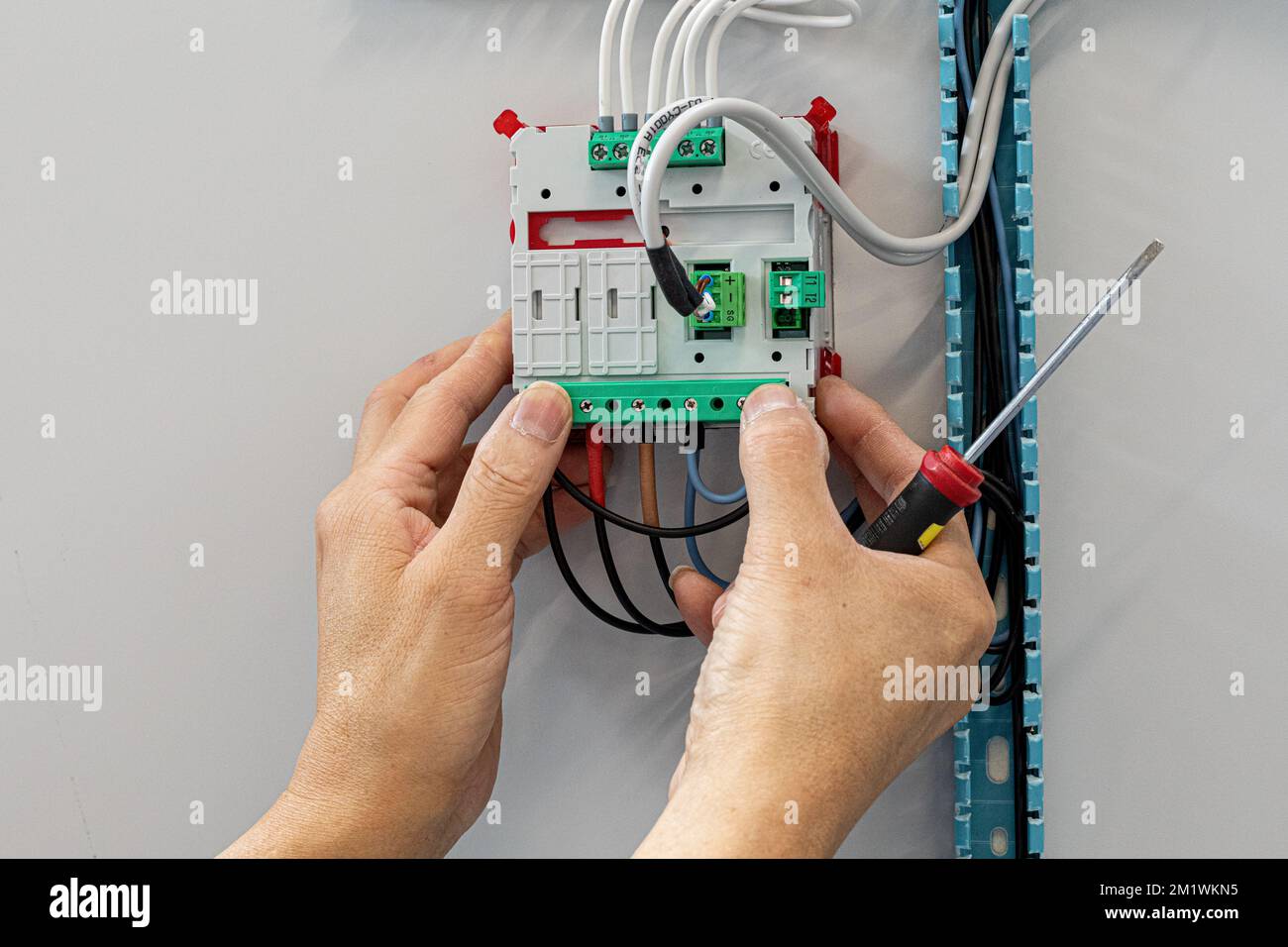 Devise tool hi-res stock photography and images - Alamy