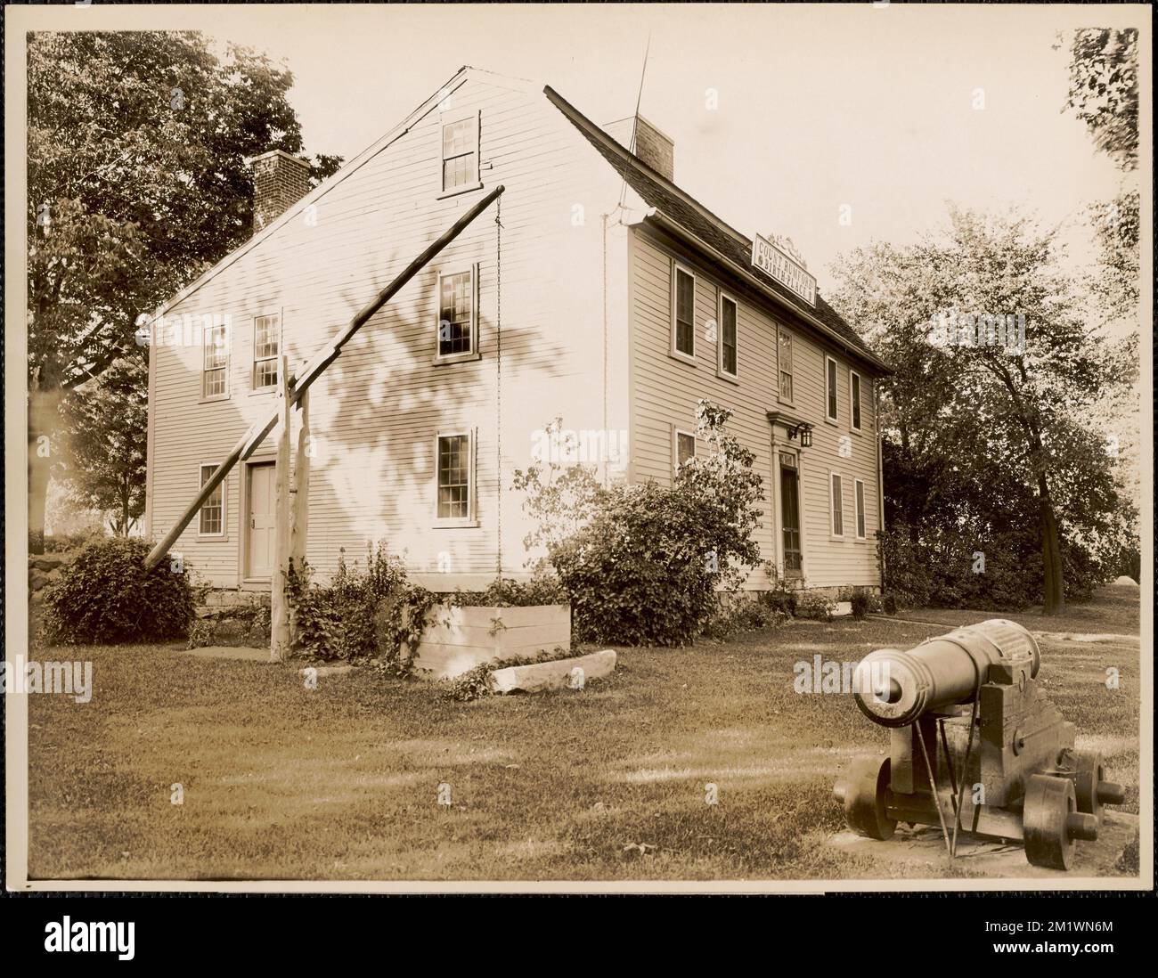 Birthplace of Benjamin Thompson, Count Rumford, Elm Street (near Main ...