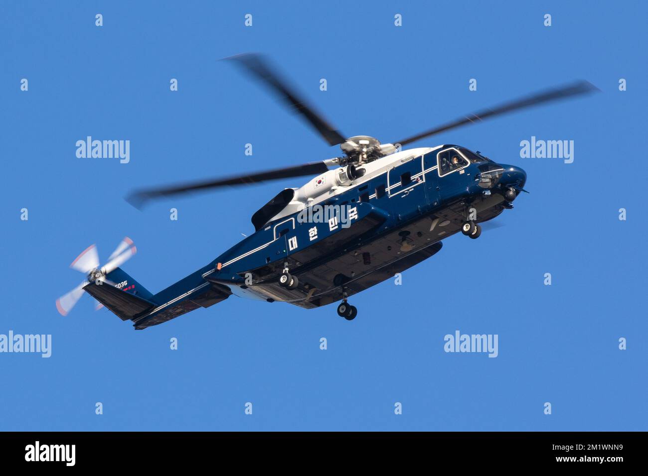 Sikorsky s 92 aircraft hi-res stock photography and images - Alamy
