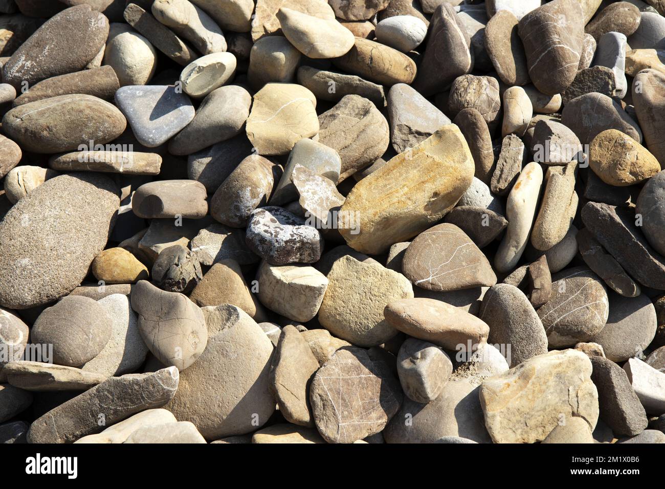 building crushed stone Stock Photo - Alamy