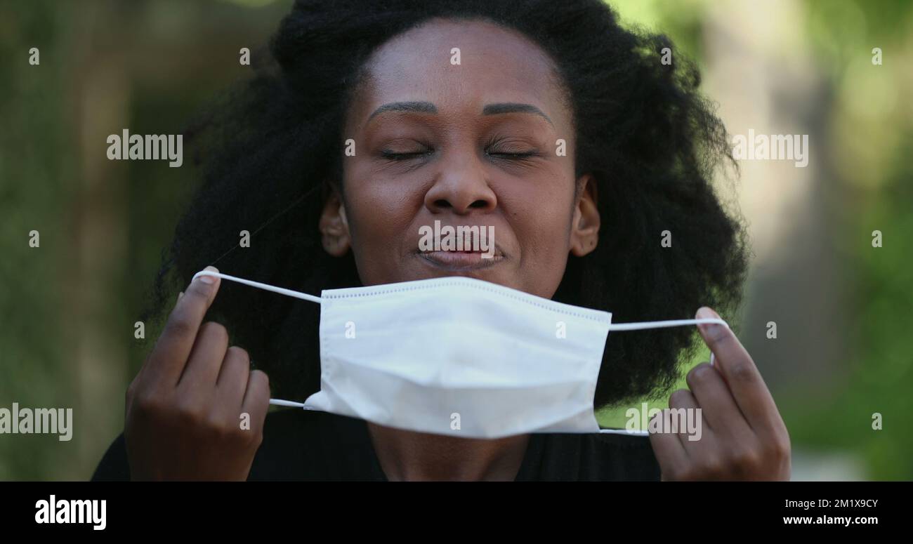 African person taking off surgical hi-res stock photography and images ...