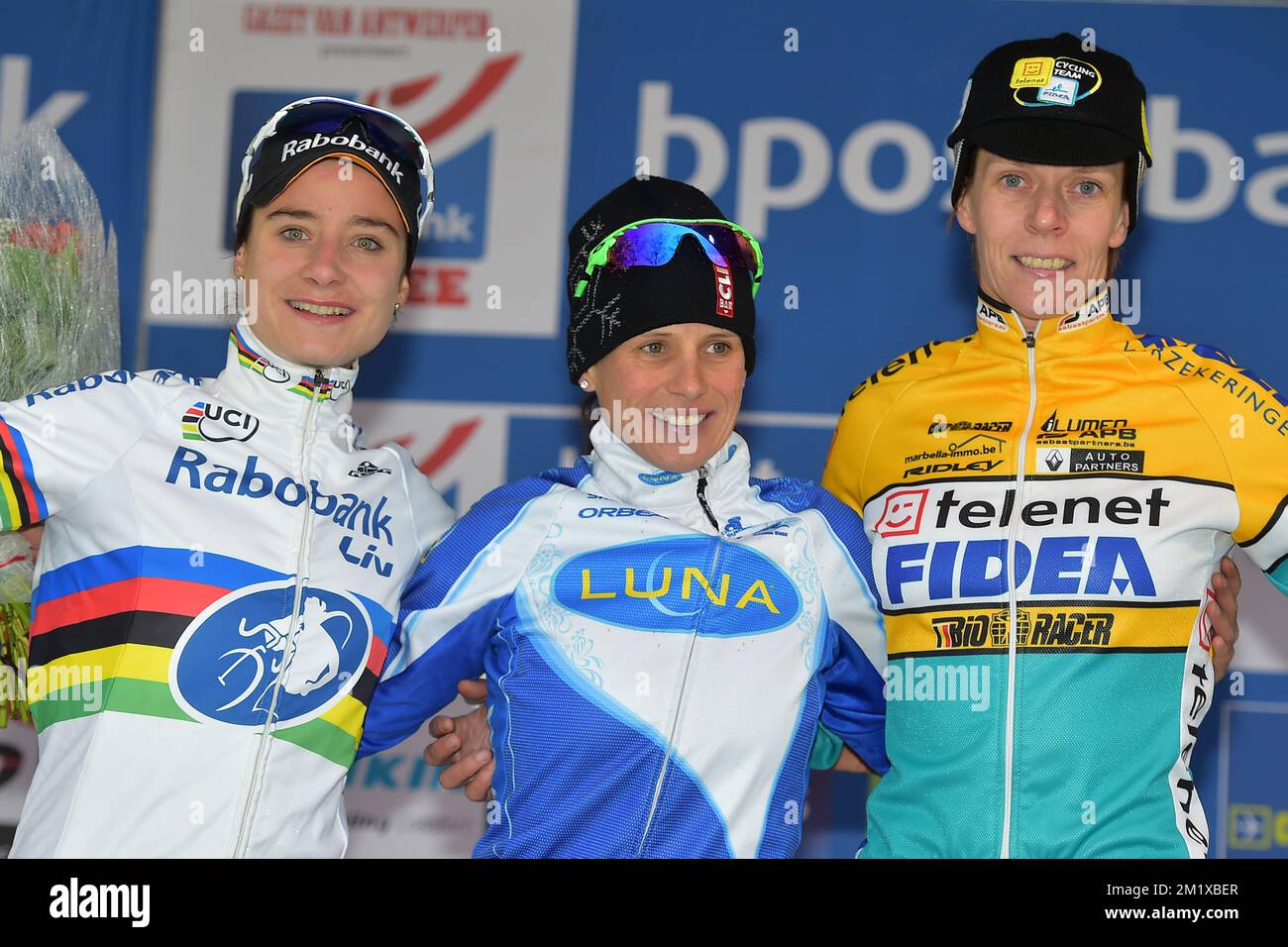 20141230 - LOENHOUT, BELGIUM: Dutch Marianne Vos, Czech Kate Nash and ...