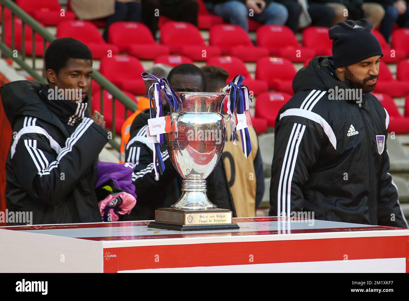 Anderlecht's Ibrahima Conte and Belgium's Anthony Vanden Borre passing ...