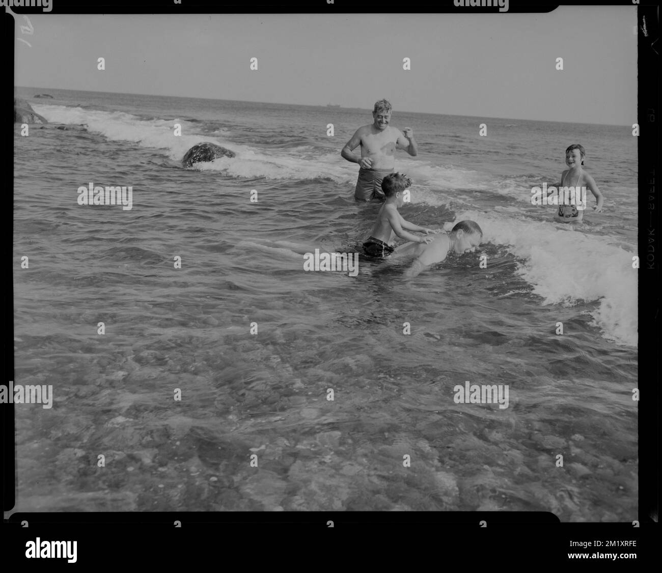 Bob Ristuccia and family , Beaches, Swimming. Leon Abdalian Collection ...