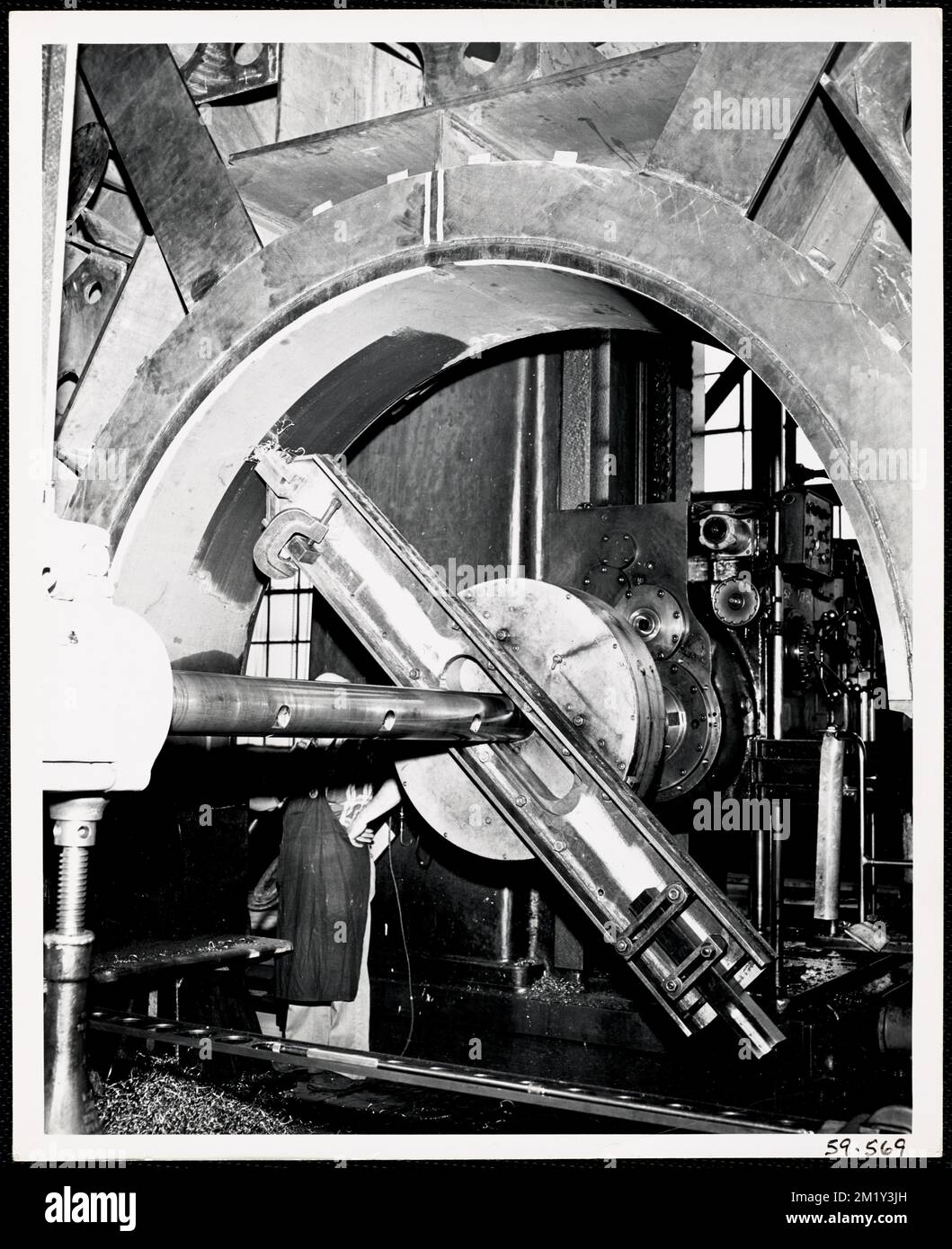 Boring cut in reactor cover for Argonne Lab , Armories, Ordnance ...
