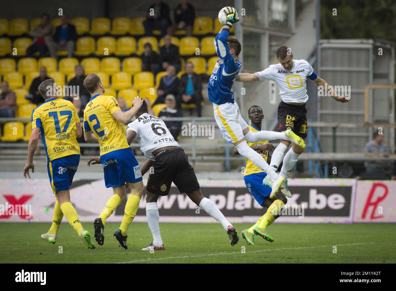 Kenny sheldon hi-res stock photography and images - Alamy