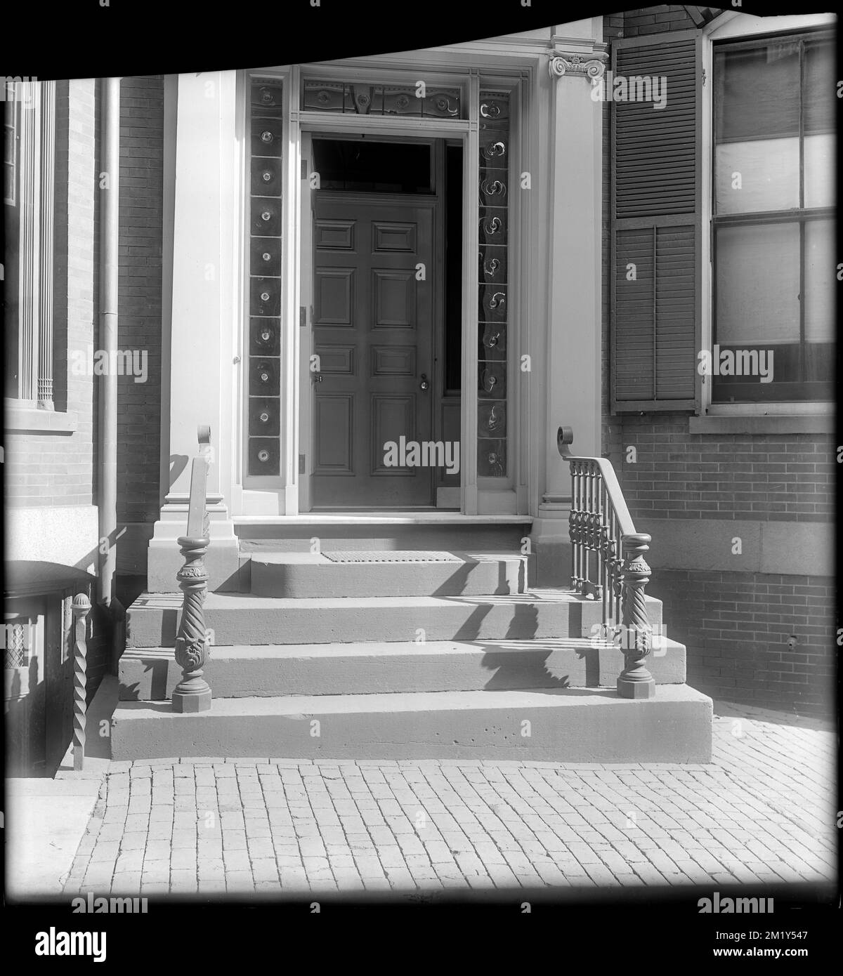 Boston, 2 Walnut Street, exterior detail, door, unknown house , Houses ...