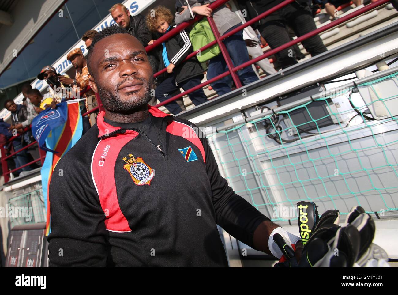 Congos goalkeeper hi-res stock photography and images - Alamy