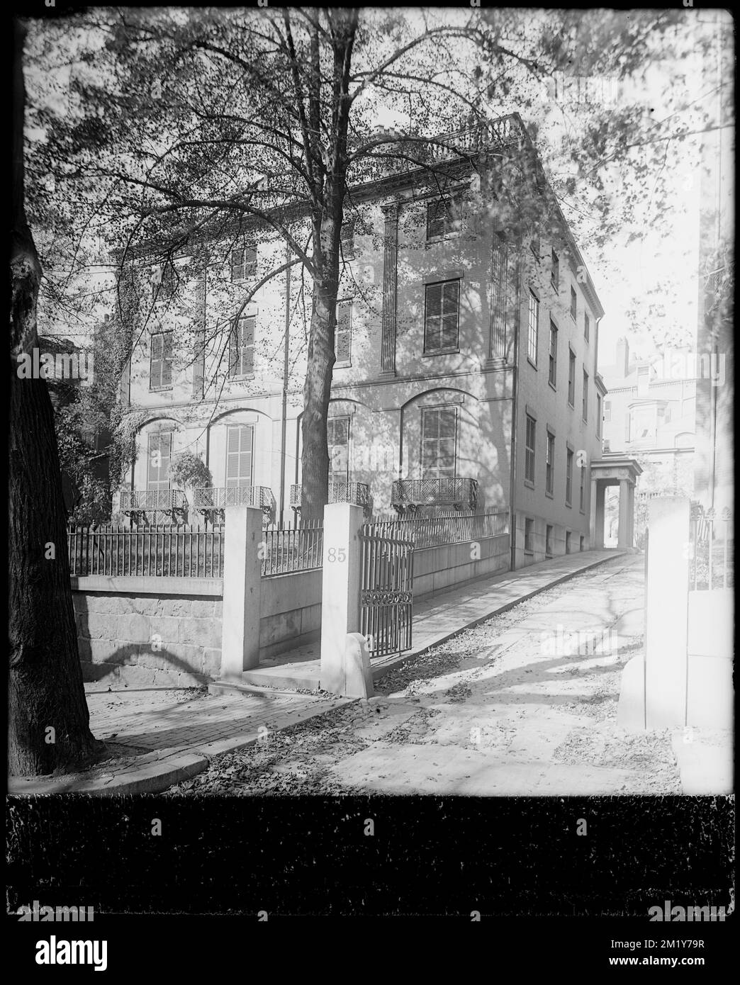 Boston, 85 Mount Vernon Street, unknown house , Houses. Frank Cousins ...