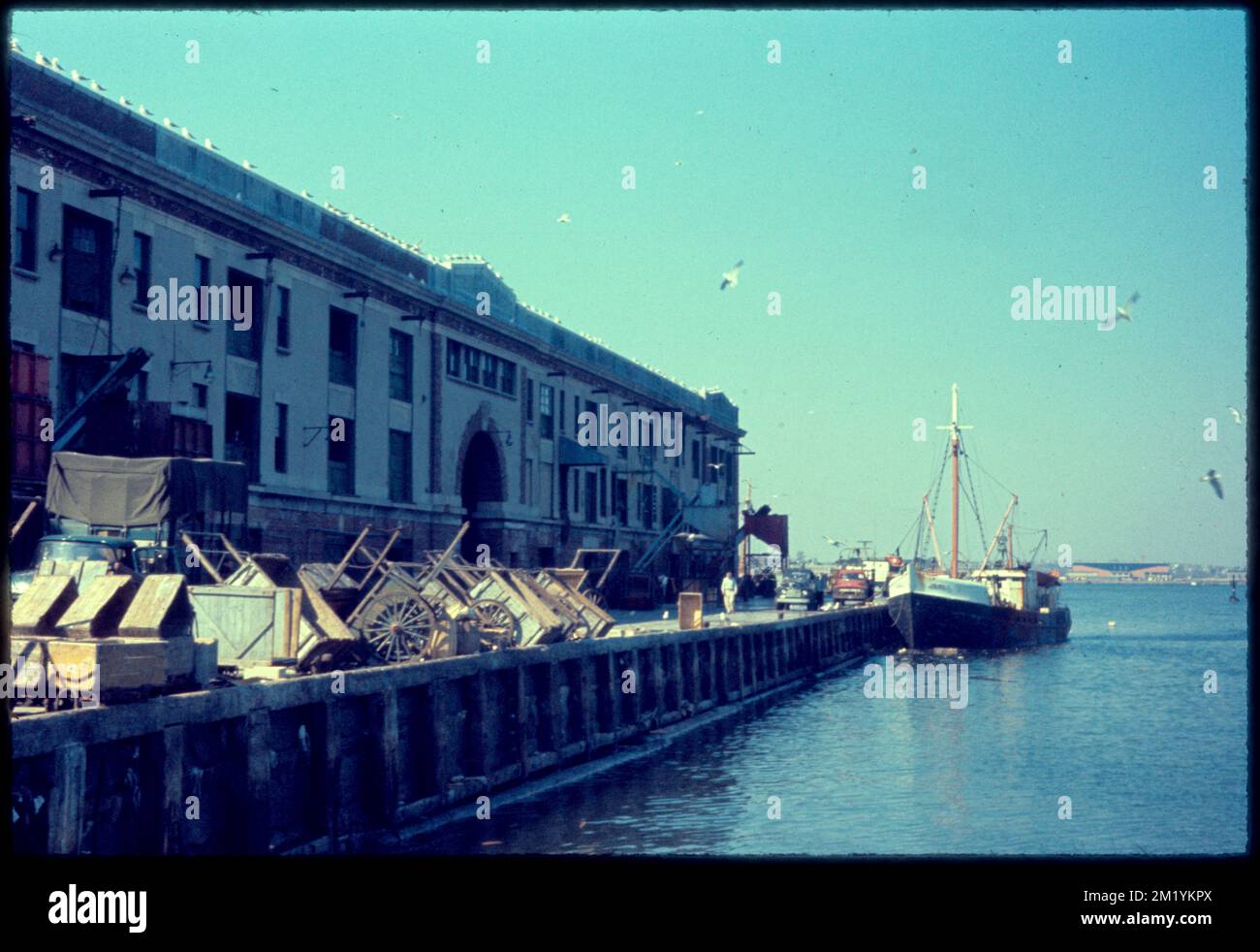 Fish pier boston hi-res stock photography and images - Alamy