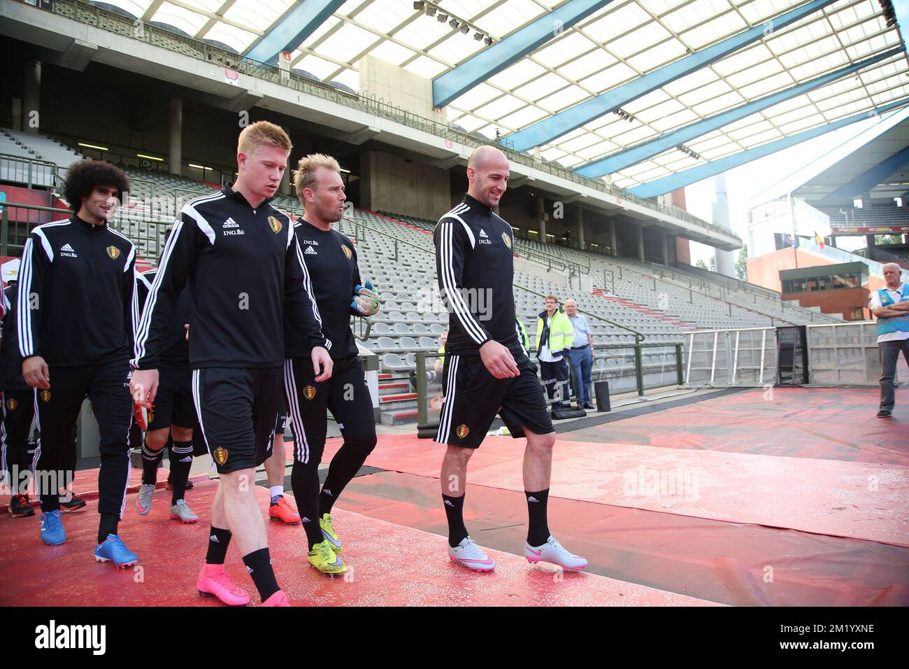 Belgium's Marouane Fellaini, Belgium's Kevin De Bruyne, Belgium's ...